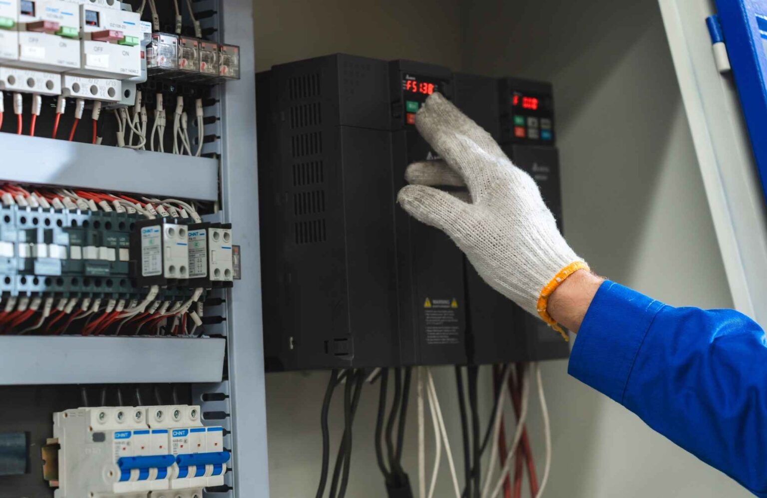 10 Common Omron Servo Drive Alarm Codes Explained