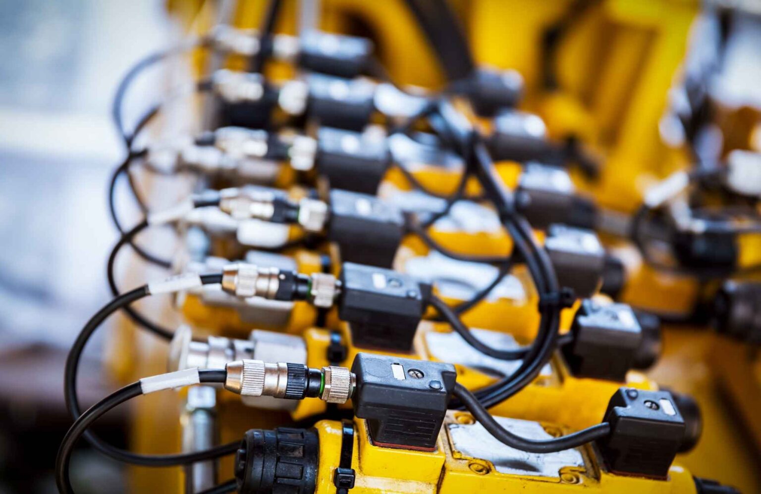 PLC Analog Input & Output: Testing & Troubleshooting Guide PLC Analog Input & Output: Testing & Troubleshooting Guide
